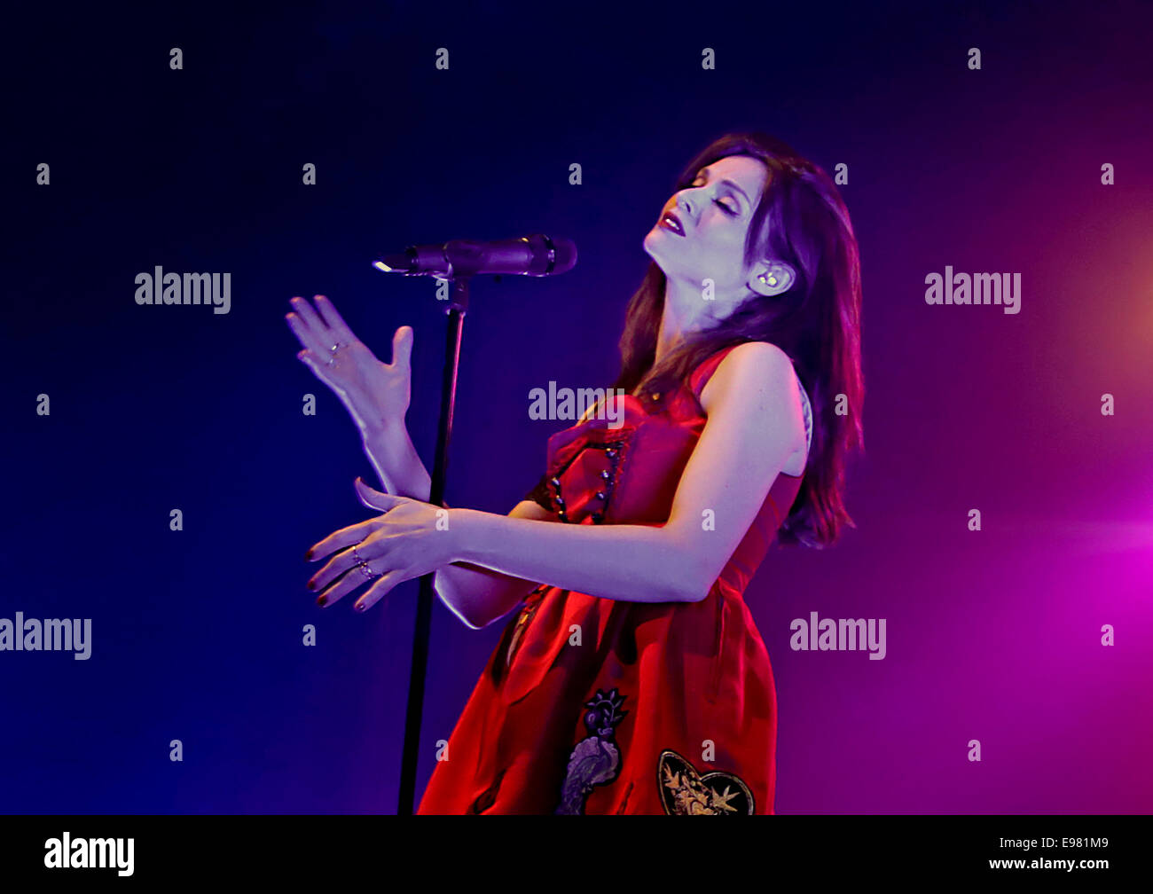 Sophie Ellis-Bextor performing at The Ritz in Manchester Featuring ...