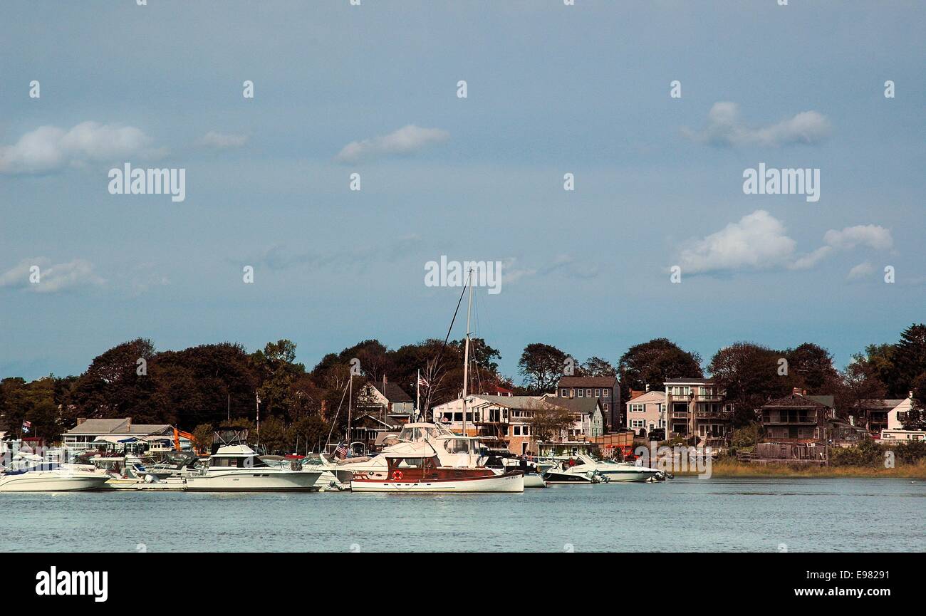 Harbor scenes of maine hi-res stock photography and images - Alamy