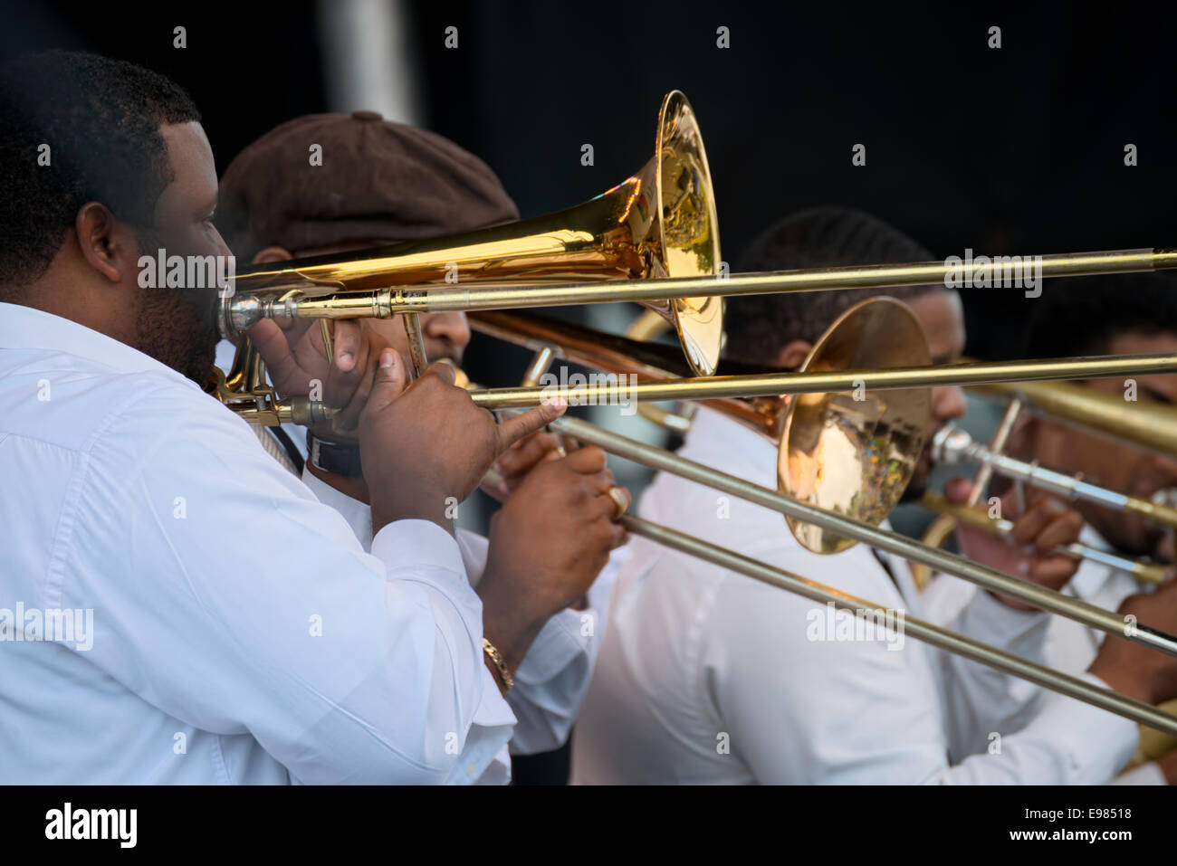Shout band hi-res stock photography and images - Alamy