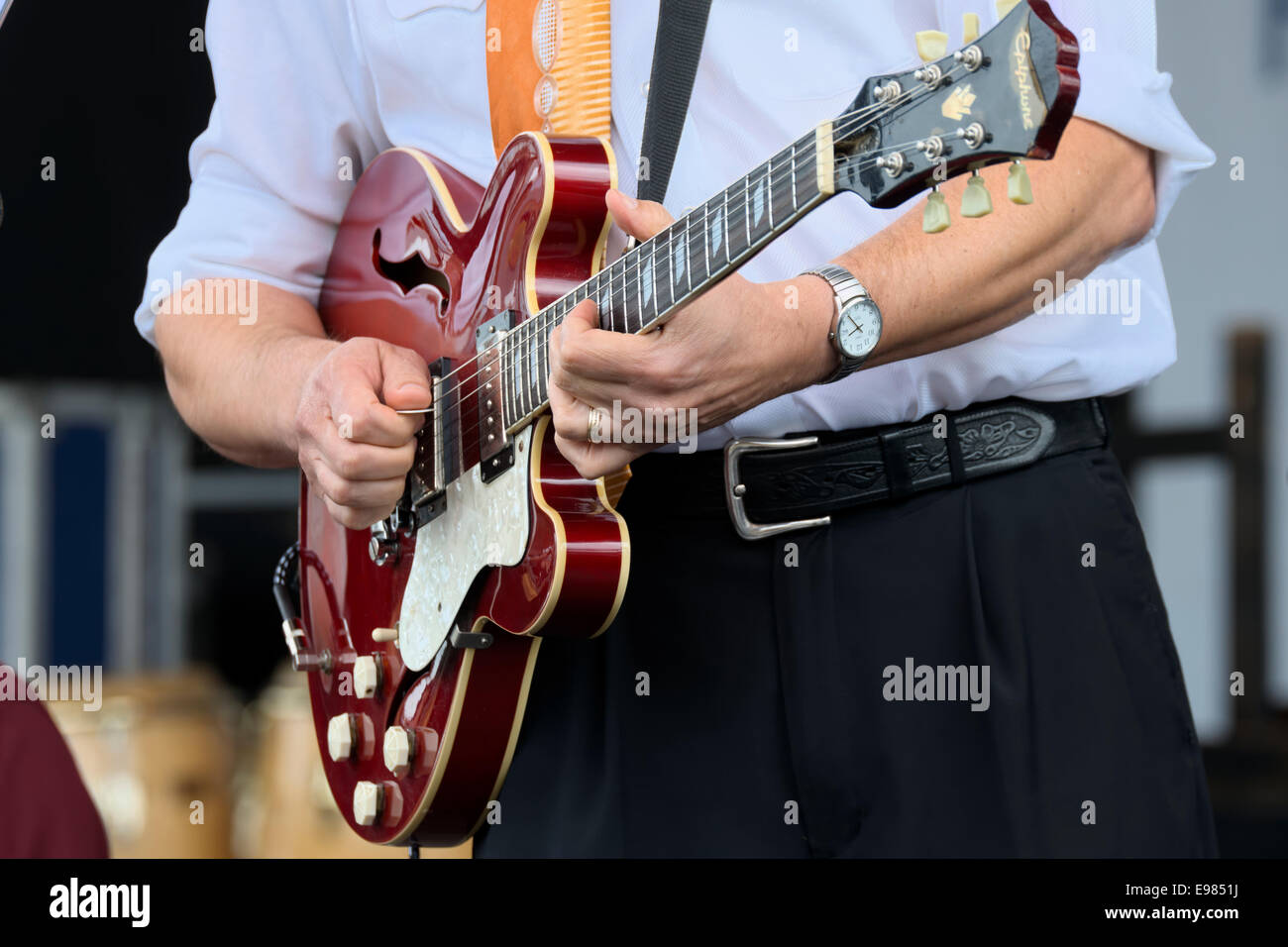 Country and western gig hi-res stock photography and images - Alamy