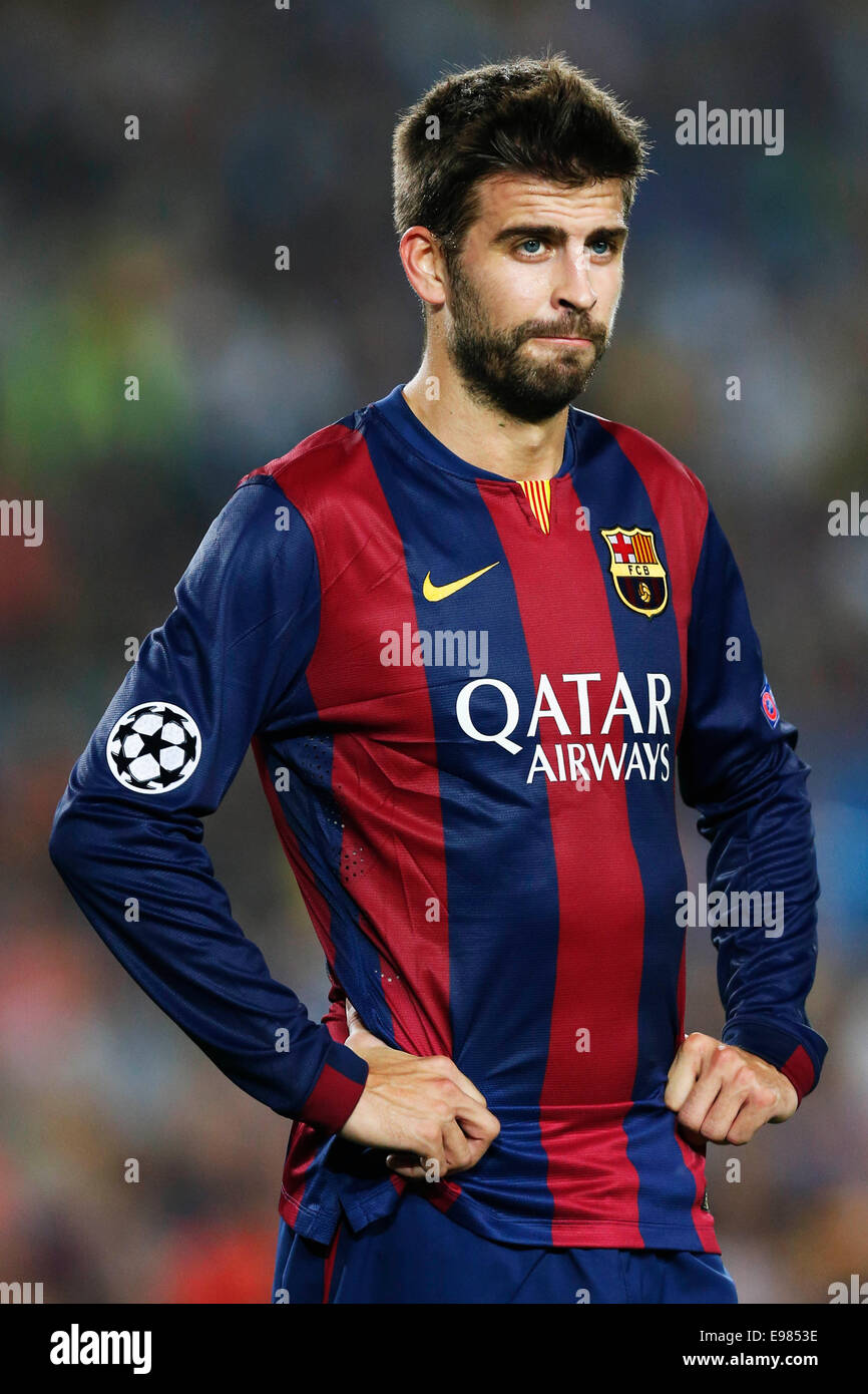 Barcelona, Spain. © D. 21st Oct, 2014. Gerard Pique (Barcelona ...