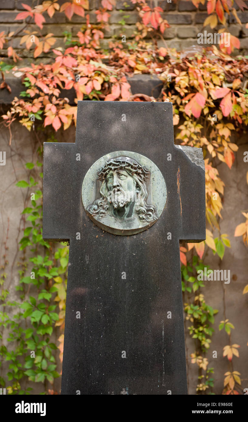 Jesus portrait cross monument Stock Photo - Alamy