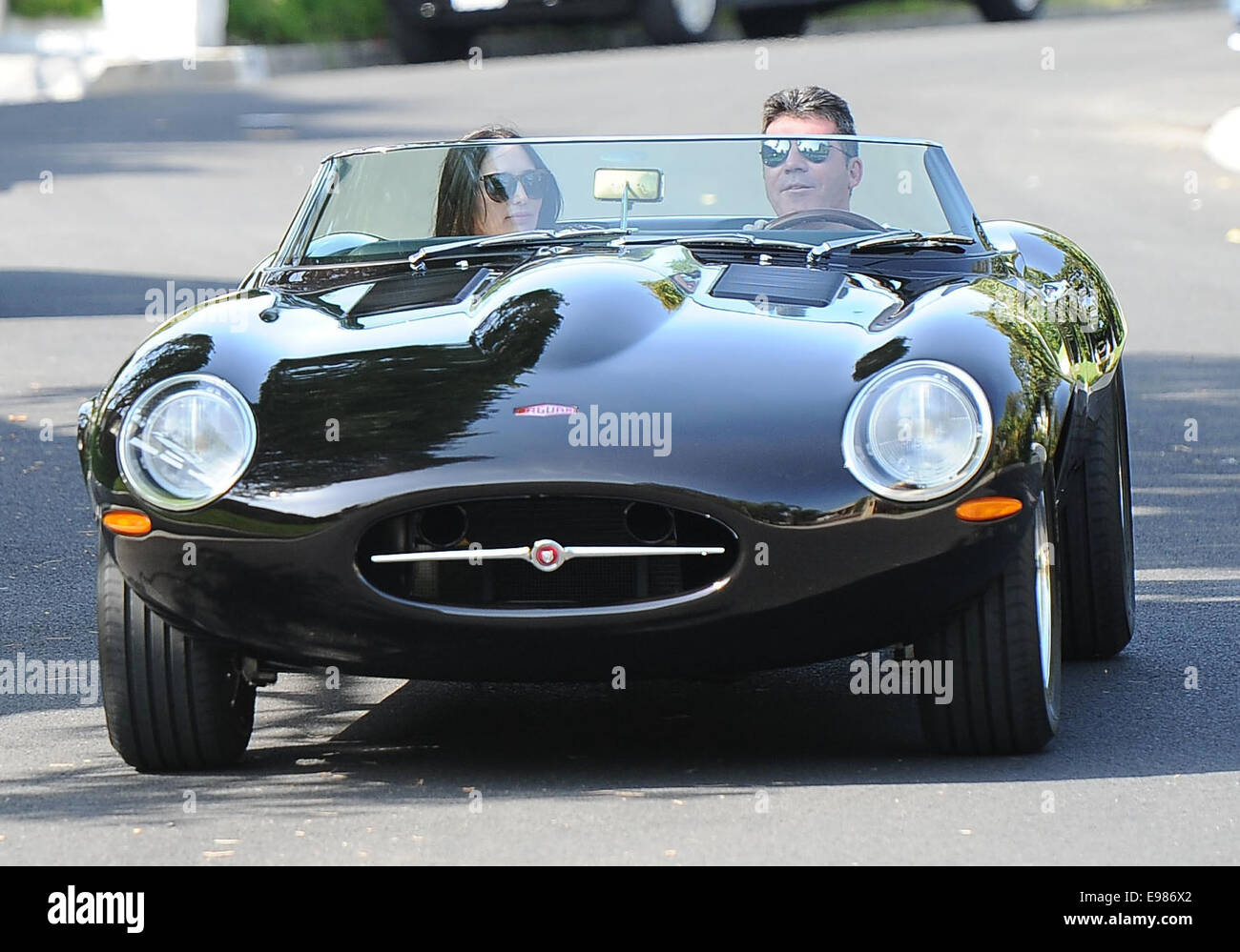 Simon Cowell and Lauren Silverman go for a spin around Beverly Hills in ...