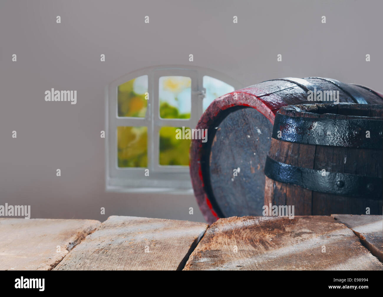 Old wooden beer barrel hi-res stock photography and images - Alamy