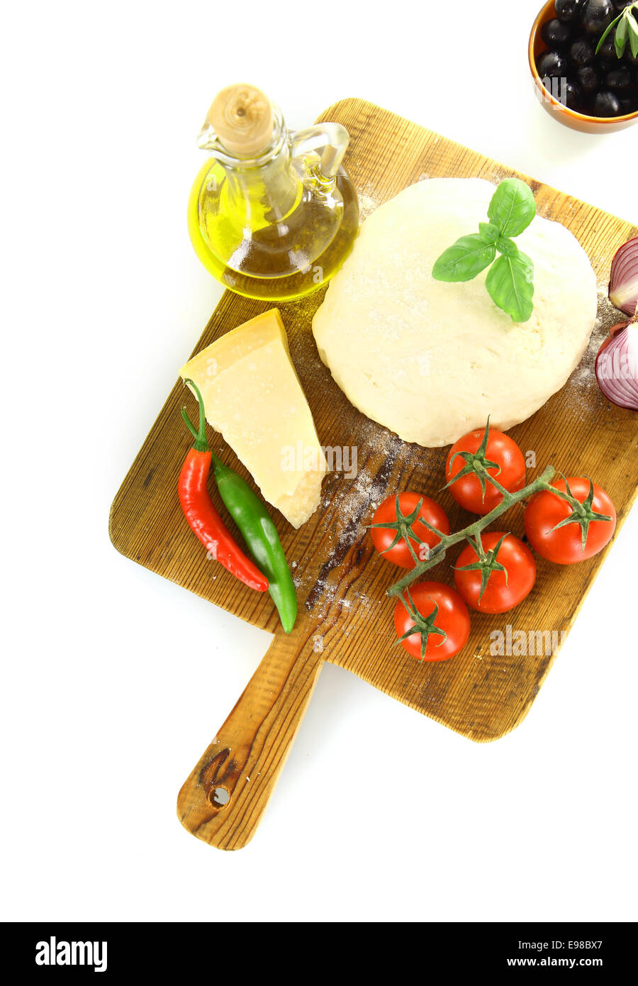 Ingredients for an Italian pizza recipe with an overhead view of ...