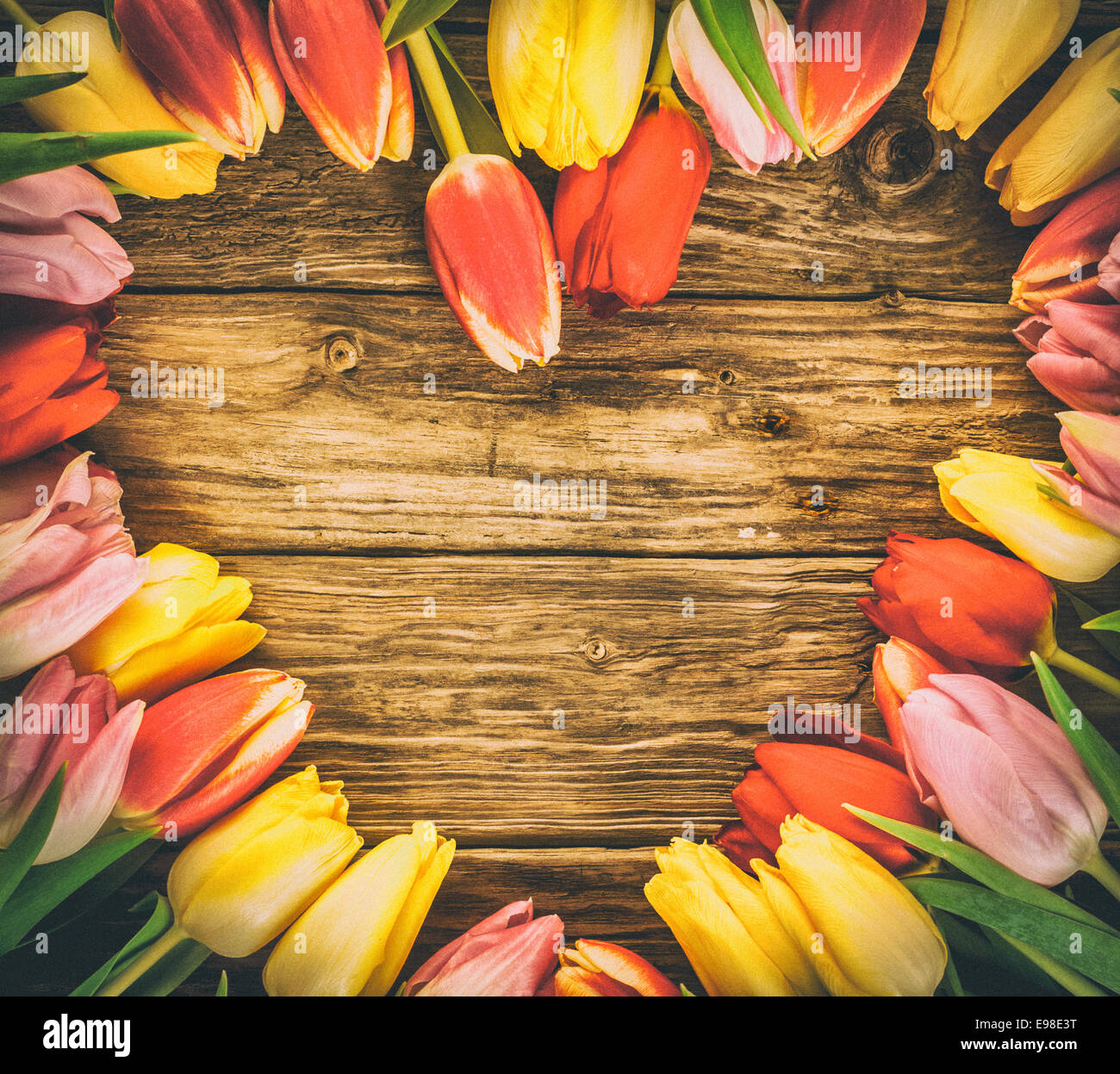 Heart shaped surround hi-res stock photography and images - Alamy