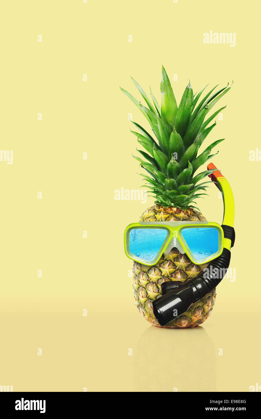 Pineapple with swimming goggles Stock Photo - Alamy