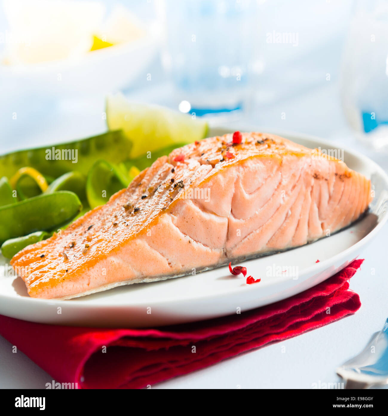Rich fish hi-res stock photography and images - Alamy