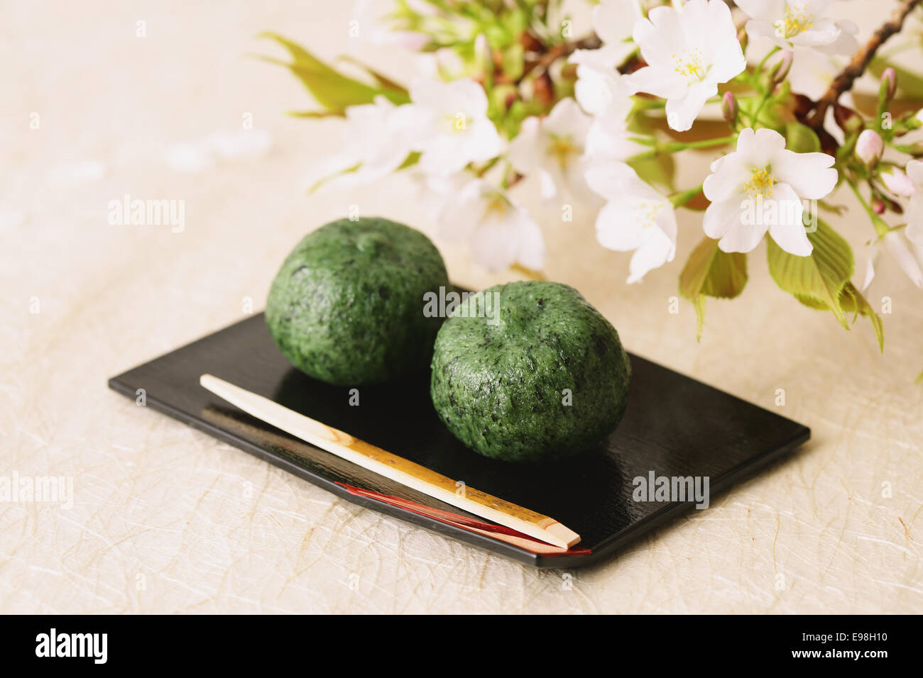 Kusamochi hi-res stock photography and images - Alamy