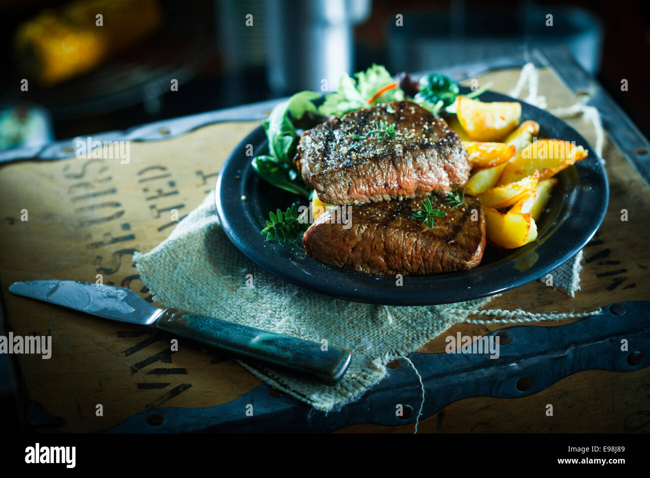 Braai setting hi-res stock photography and images - Alamy