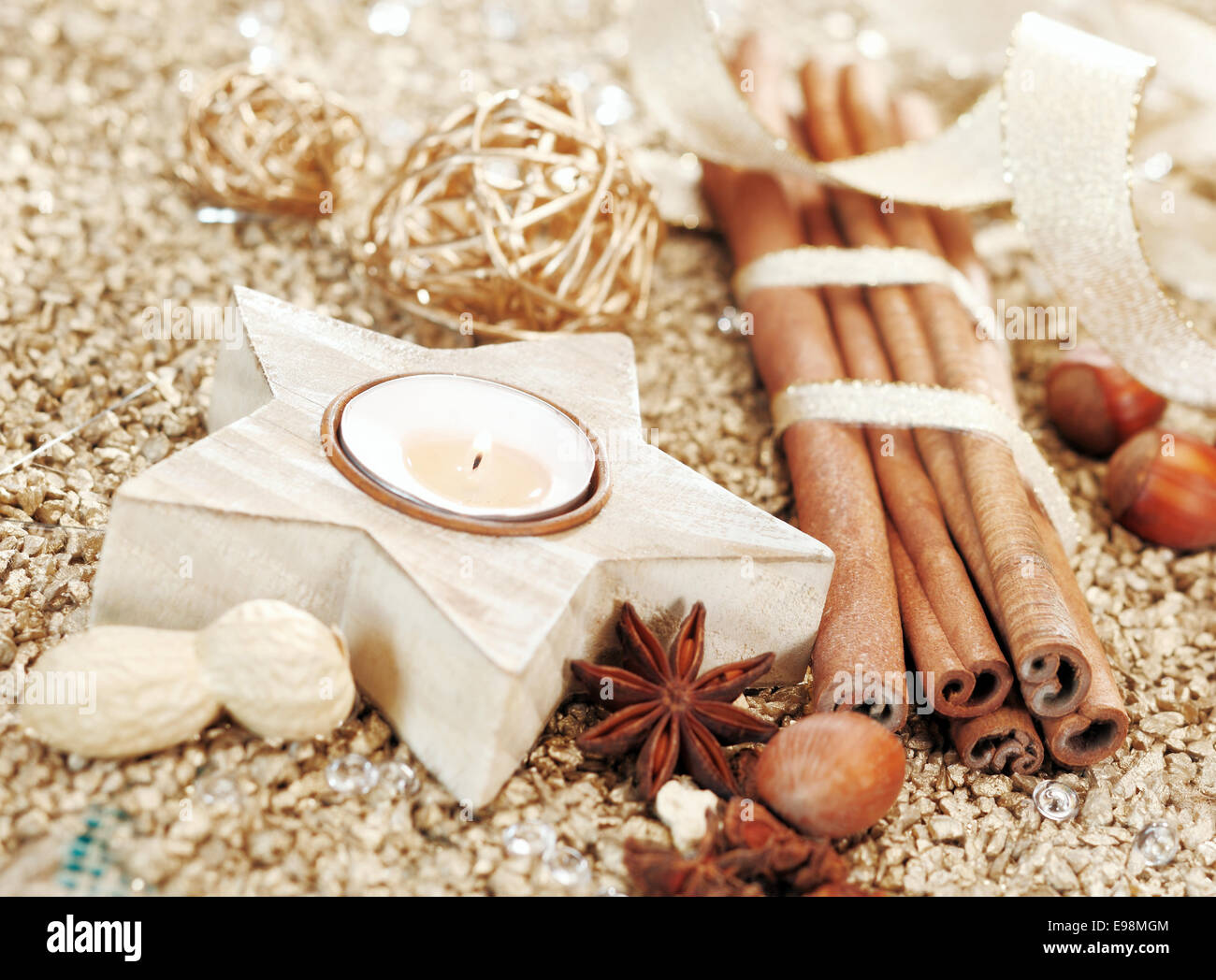 Star shaped background hi-res stock photography and images - Alamy