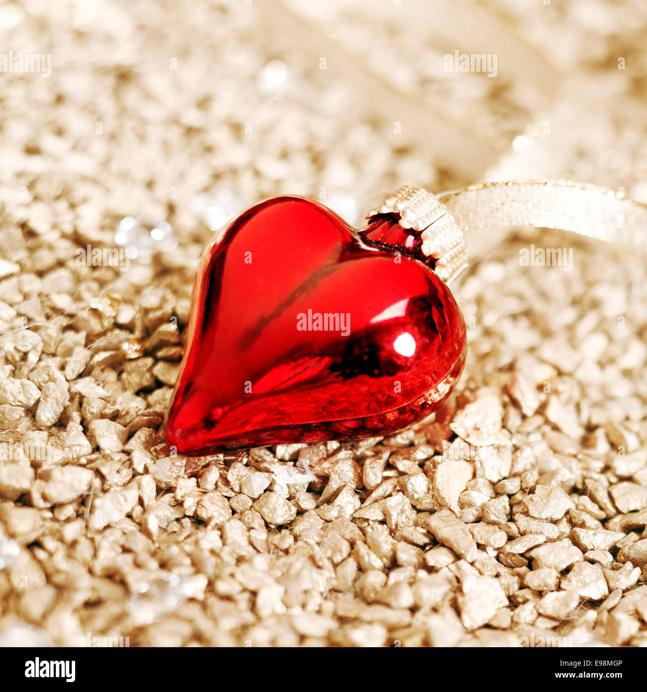 Red Shiny Red Heart In The Middle Says Thet Hearted