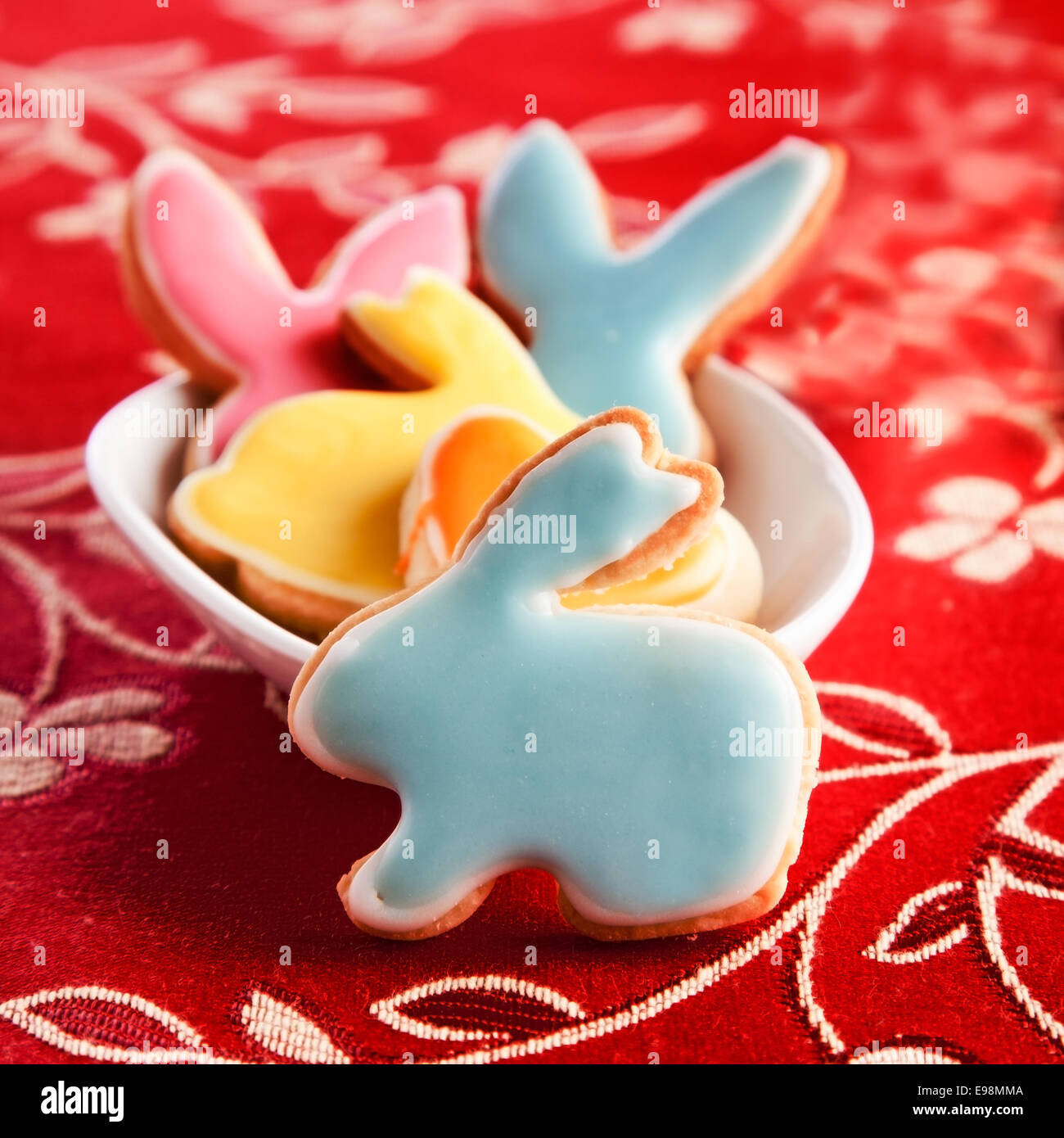 Happy rabbits hi-res stock photography and images - Alamy