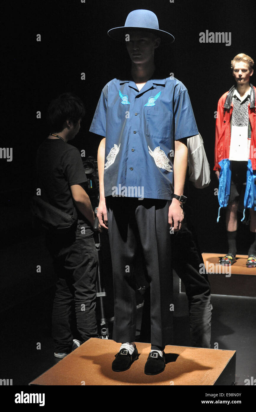 Spring/Summer 2015 Collection of Japanese fashion brand TOGA VIRILIS on ...