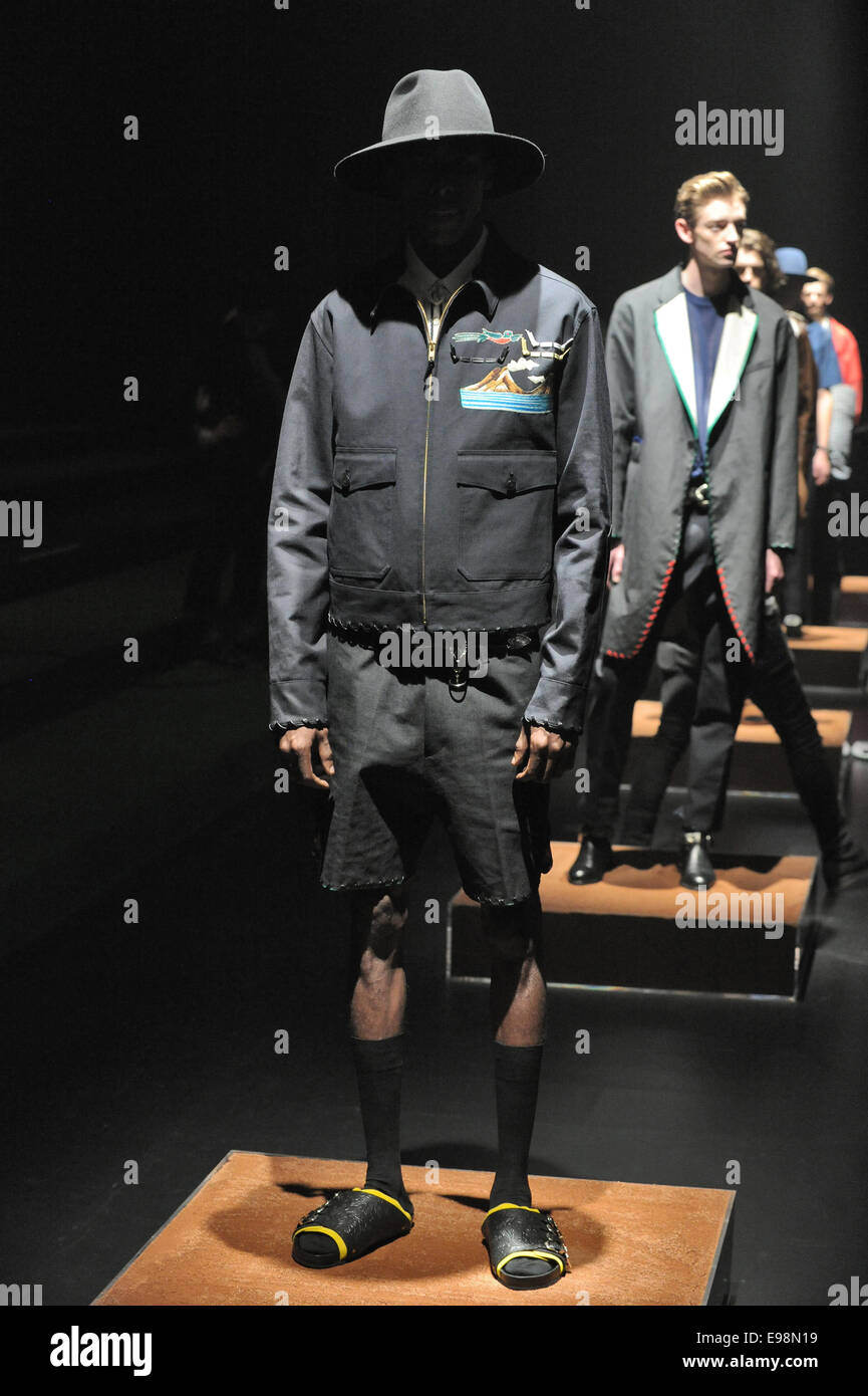 Spring/Summer 2015 Collection of Japanese fashion brand TOGA VIRILIS on ...