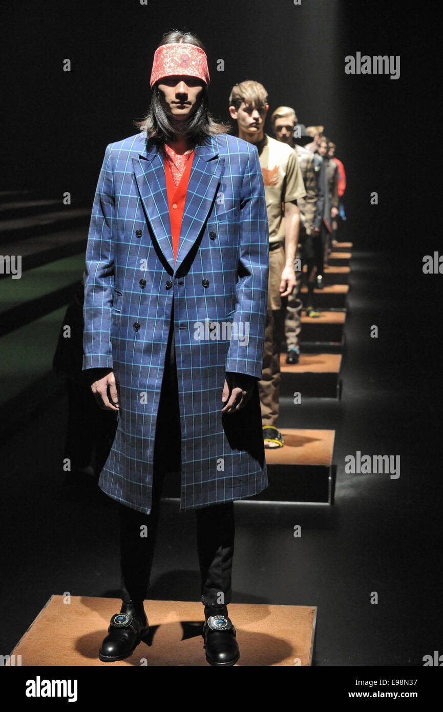 Spring/Summer 2015 Collection of Japanese fashion brand TOGA VIRILIS on ...