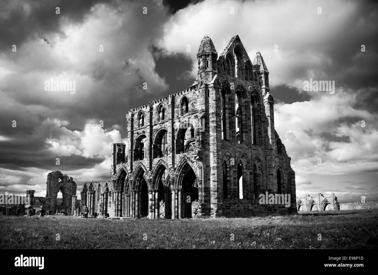 Whitby Black and White Stock Photos & Images - Alamy
