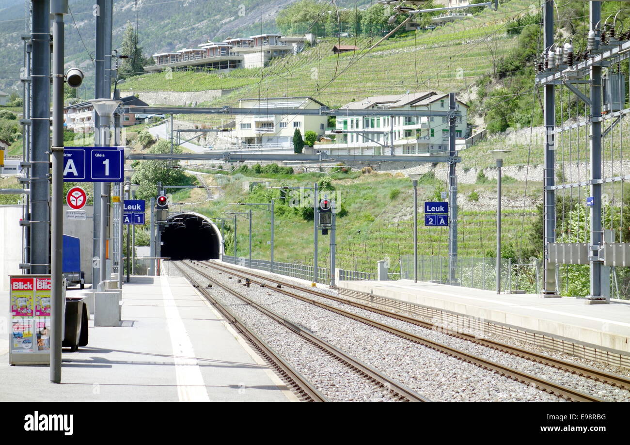 Platforms and rail tracks at the station of Leuk, Switzerland Stock ...
