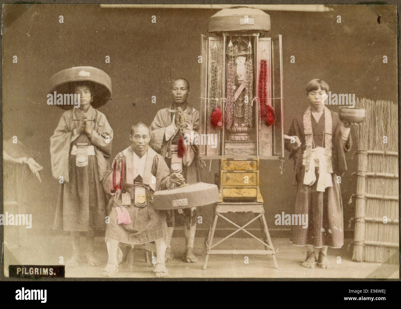 Japanese pilgrims hi-res stock photography and images - Alamy