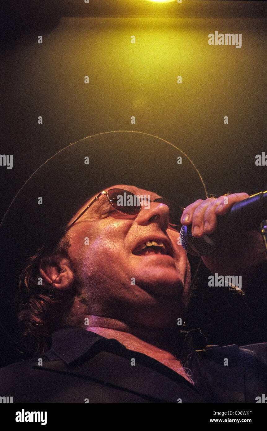 Van morrison hi-res stock photography and images - Alamy