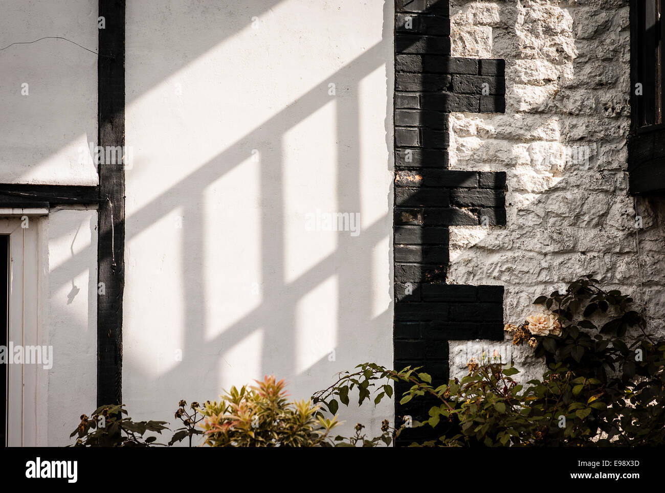 Shadow angles pattern hi-res stock photography and images - Alamy