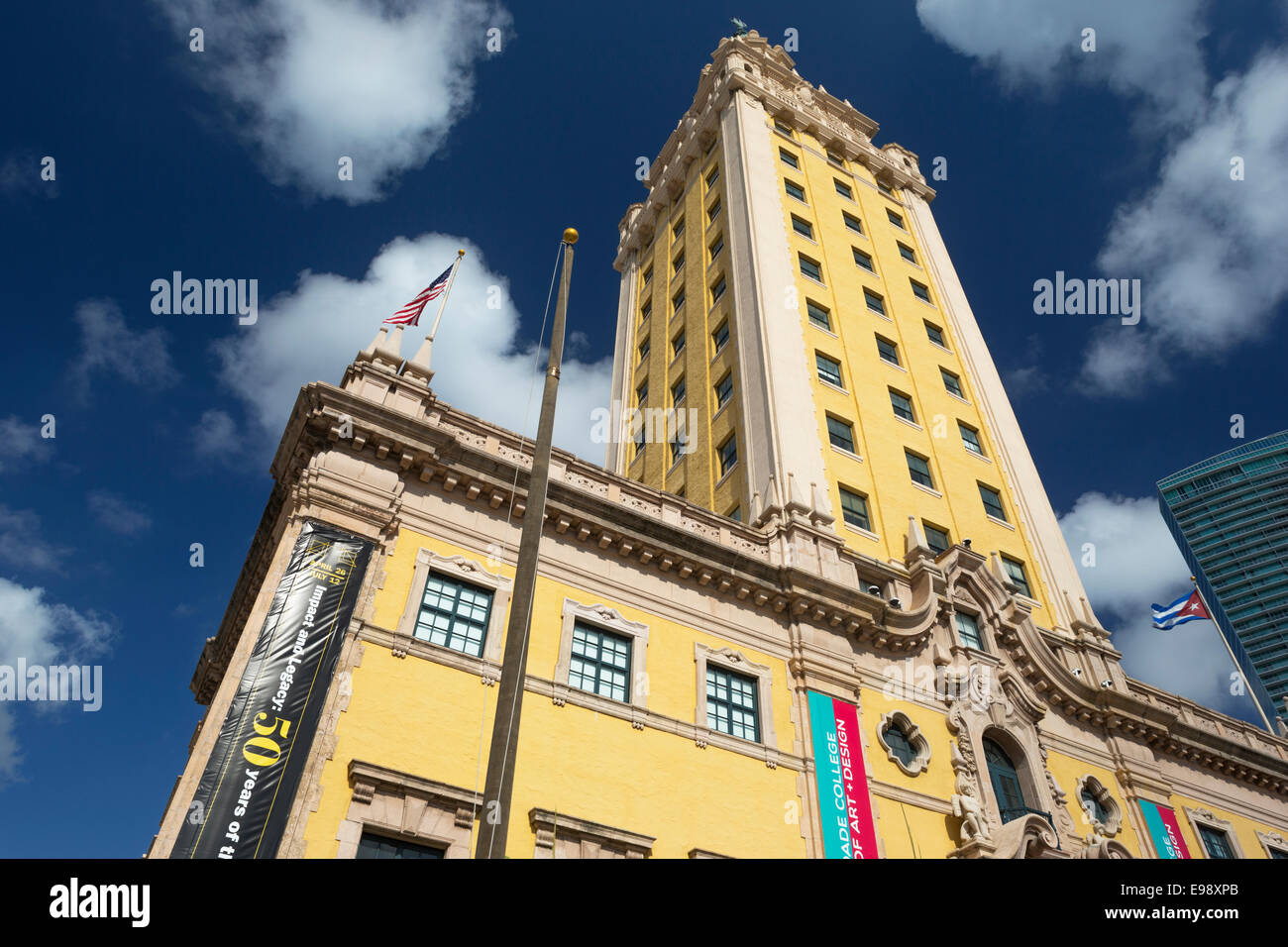 FREEDOM TOWER (©GEORGE A FULLER 1925) CONTEMPORARY ART MUSEUM MIAMI ...