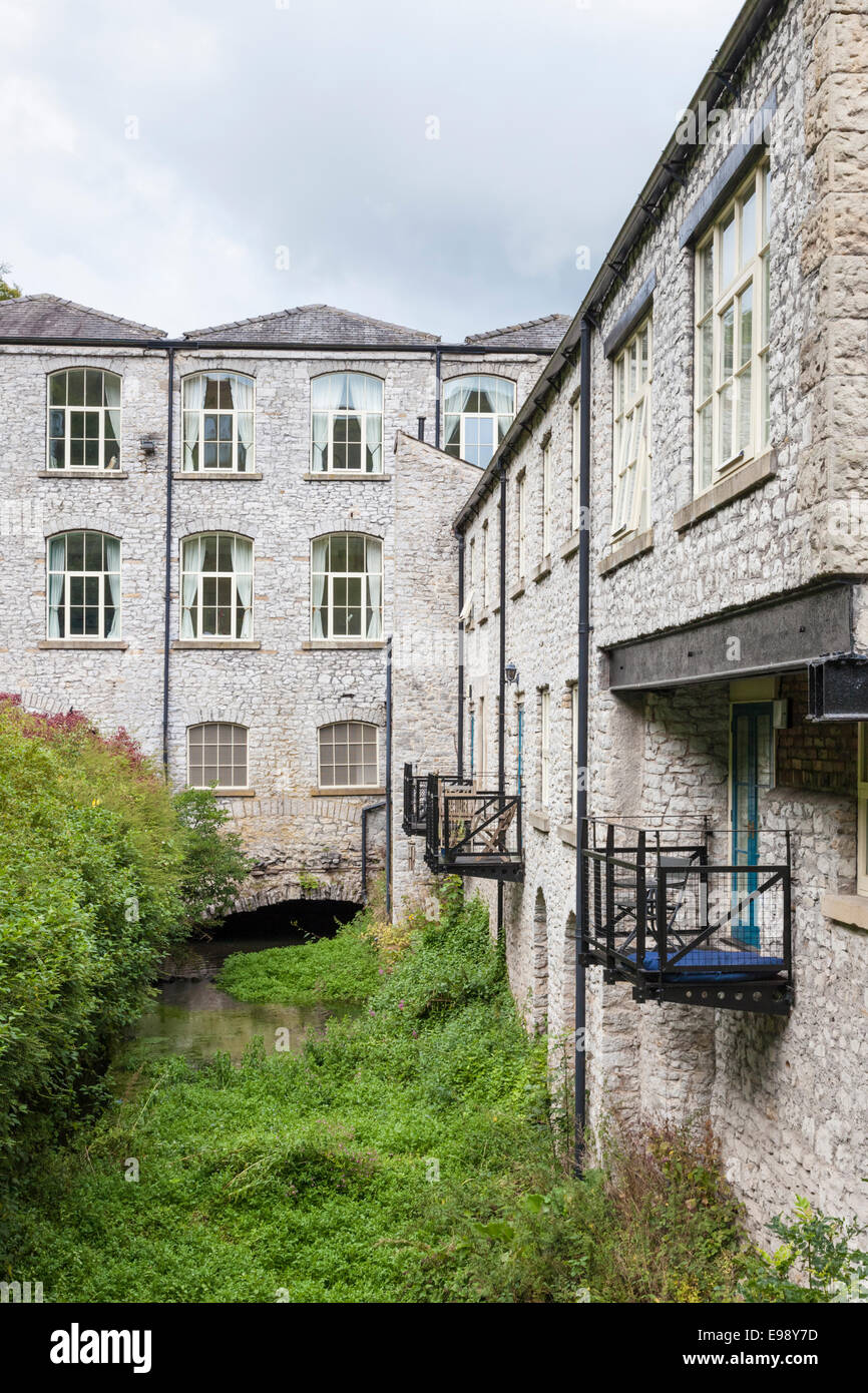Building conversion. Litton Mill, now converted to an apartment block ...