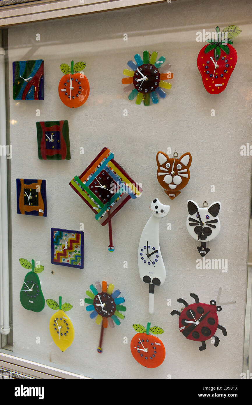 Shop window display of modern clocks, Venice, Italy Stock Photo - Alamy