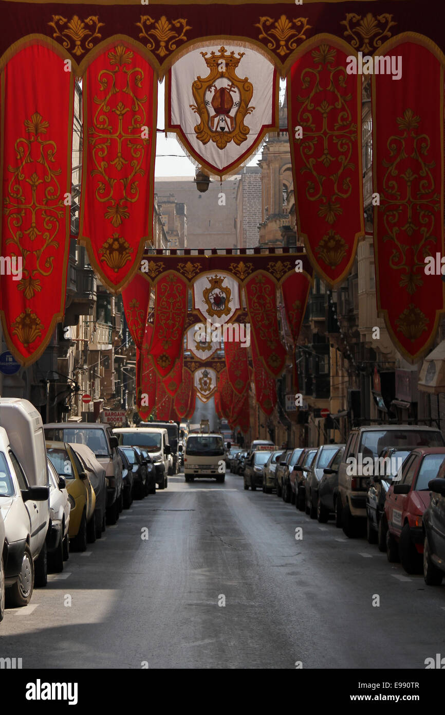 Street festival banners hi-res stock photography and images - Alamy