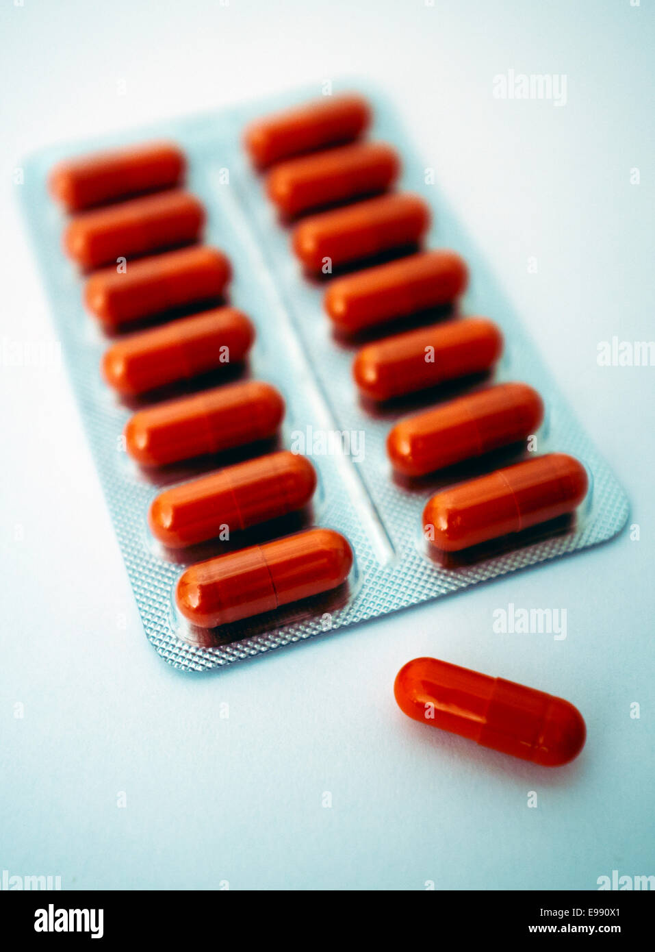 Lipantil fenofibrate Cholesterol lowering prescription medication ...