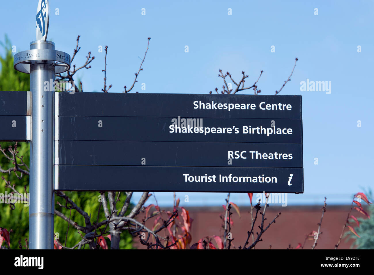 Directions signpost places hi-res stock photography and images - Alamy