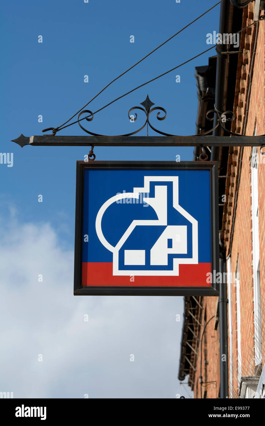 Nationwide building society logo hi-res stock photography and images ...
