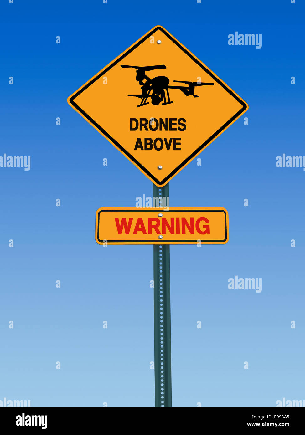 Drone warning sign hi-res stock photography and images - Alamy