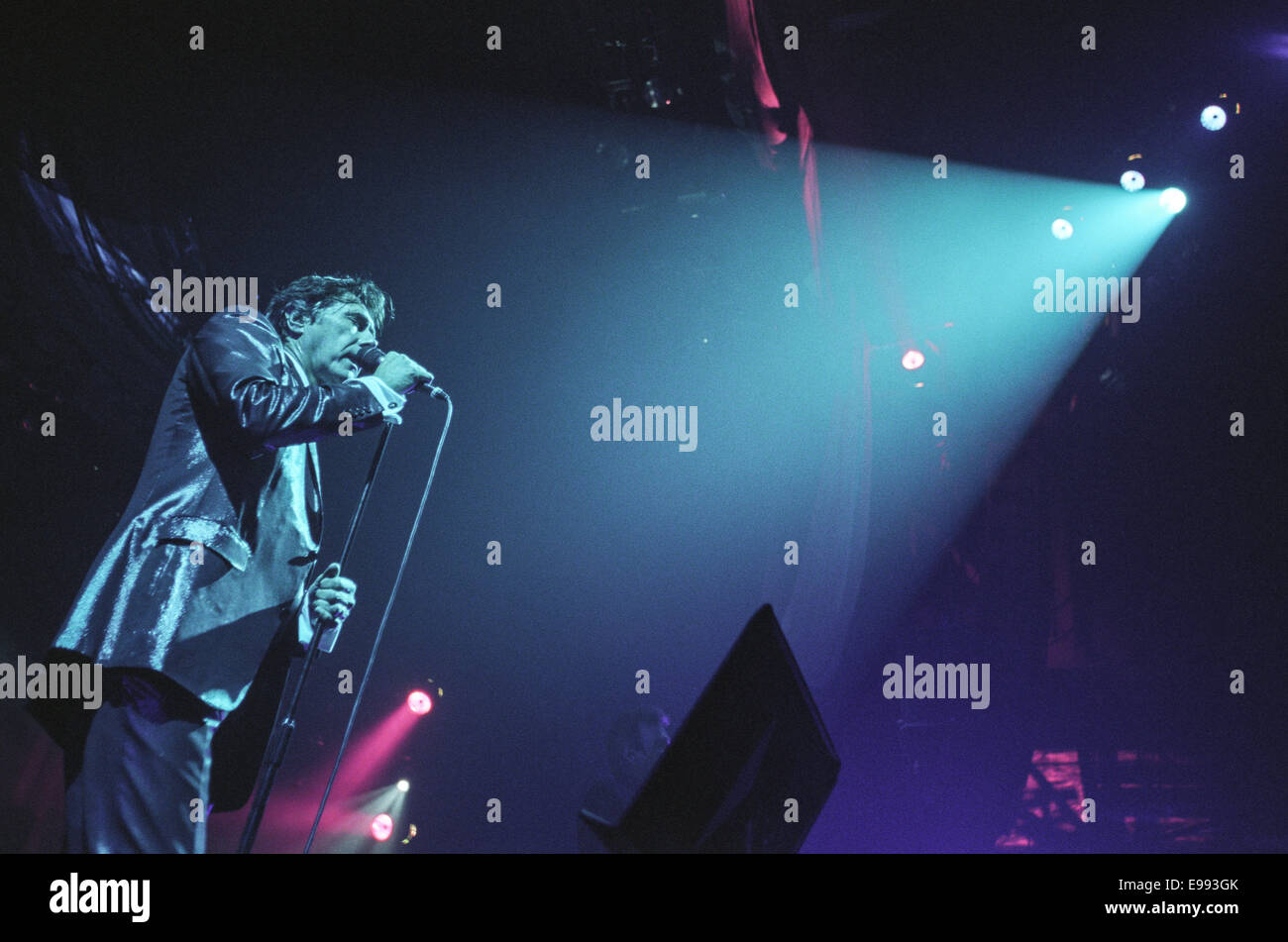 British rock singer bryan ferry hi-res stock photography and images - Alamy