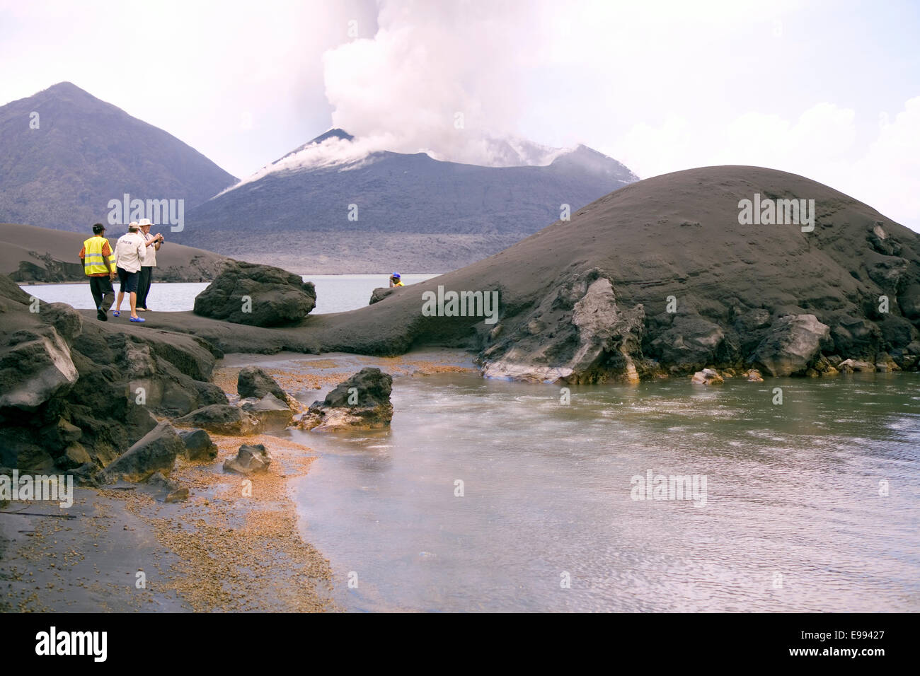 A network of thermal springs flow into picturesque Simpson Harbour near ...