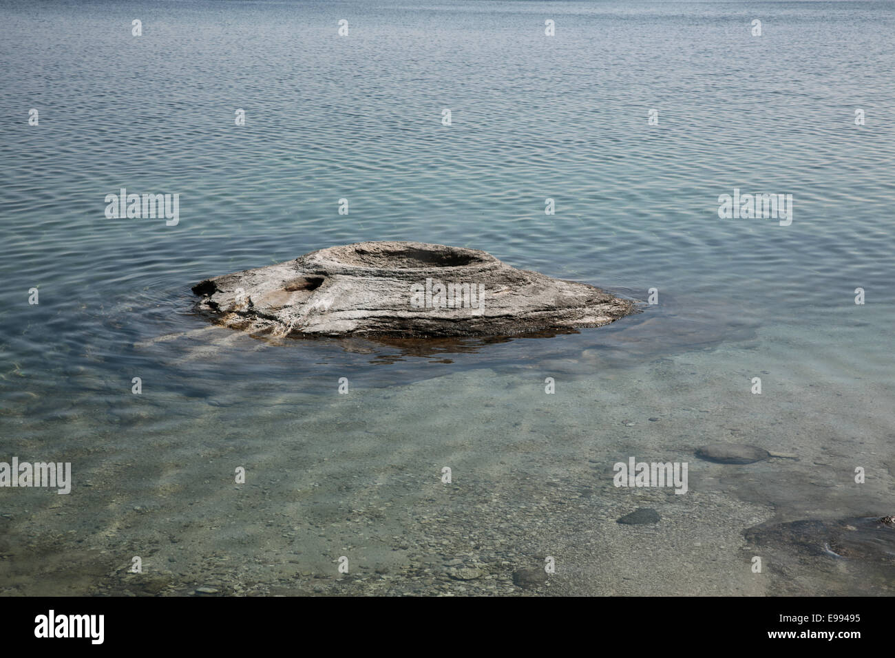 Fishing Cone geyser on the shoreline of West Thumb Geyser Basin in ...