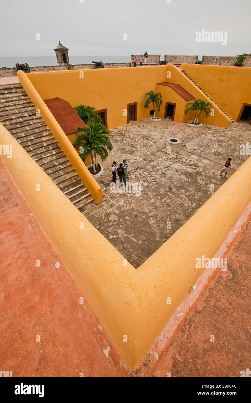 Spanish colonial fort hi-res stock photography and images - Alamy