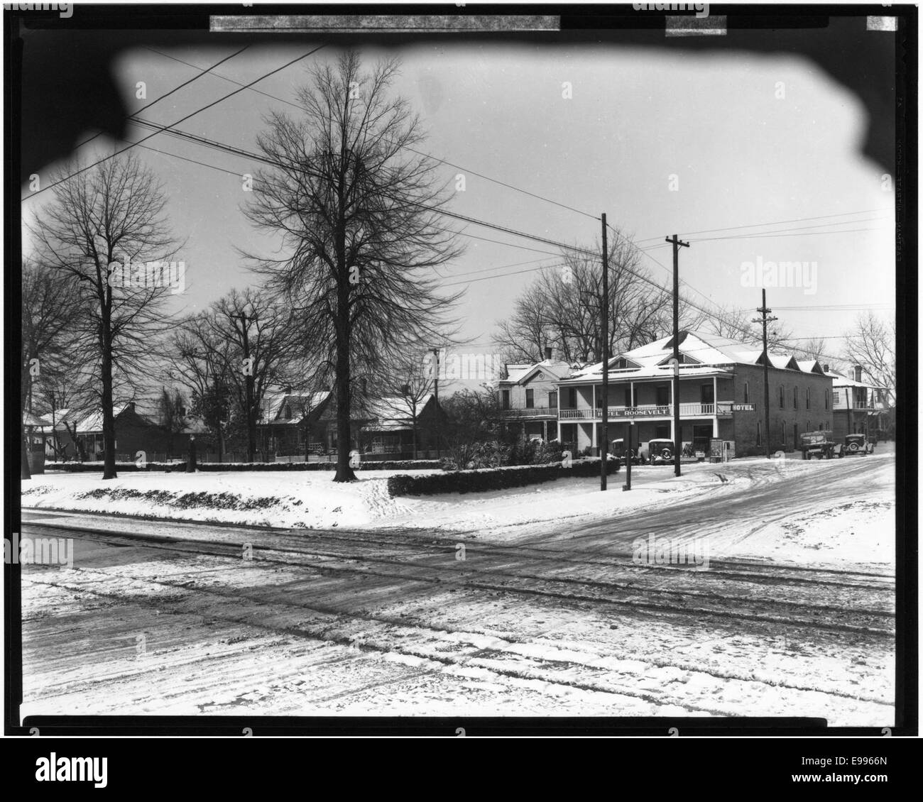 Hotel snow Black and White Stock Photos & Images - Alamy