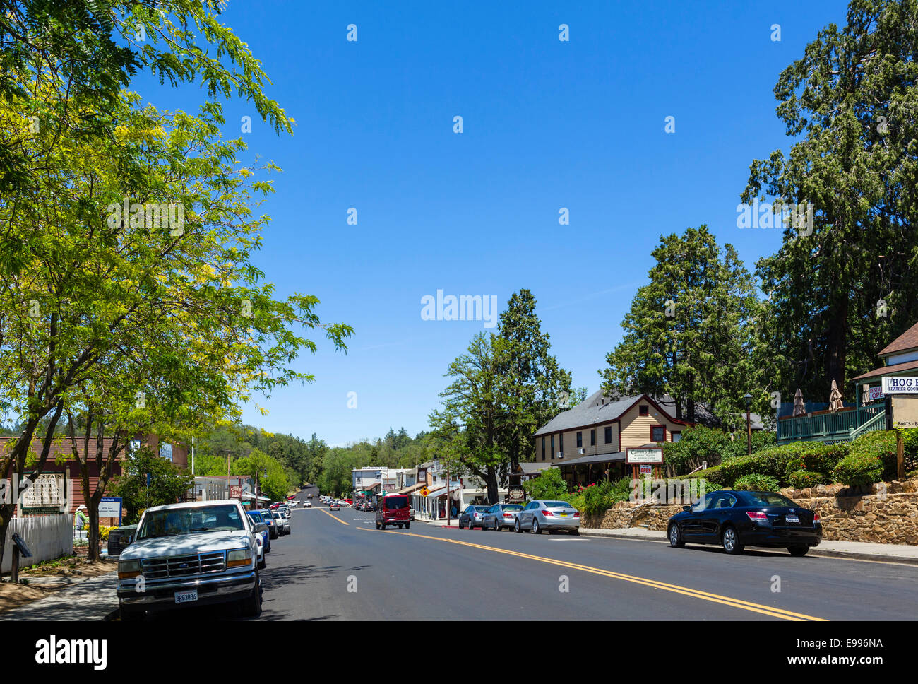 Main Street in the historic old town of Julian, San Diego County ...
