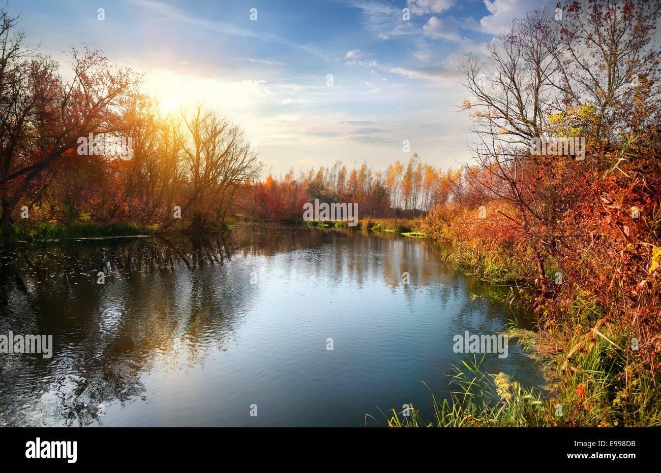 Calm river hi-res stock photography and images - Alamy