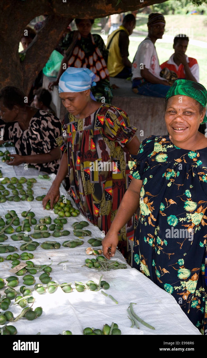 Papua new guinea betel nut hi-res stock photography and images - Alamy