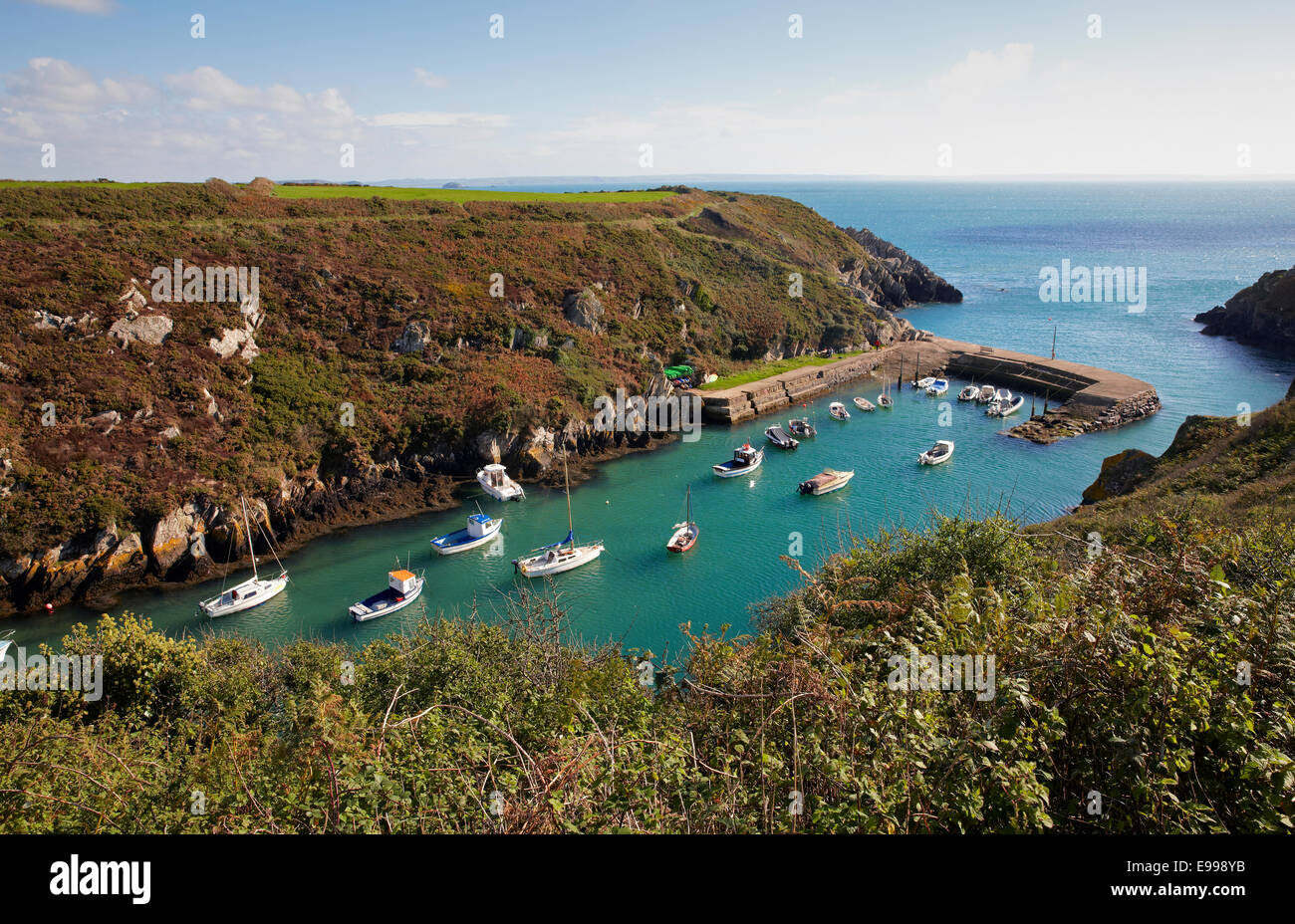 Porthclais harbour hi-res stock photography and images - Alamy