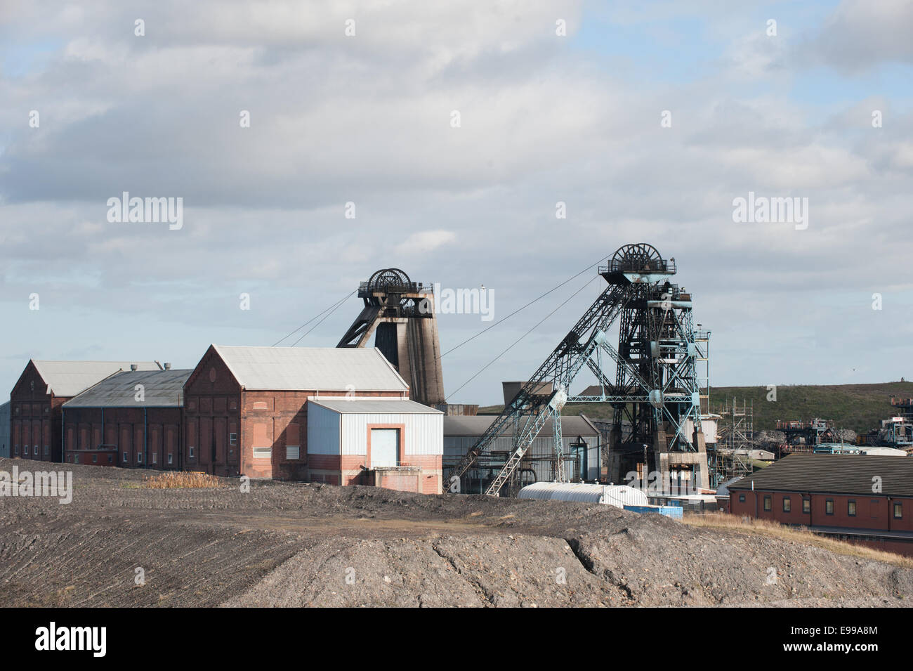 Yorkshire coal mine hi-res stock photography and images - Alamy