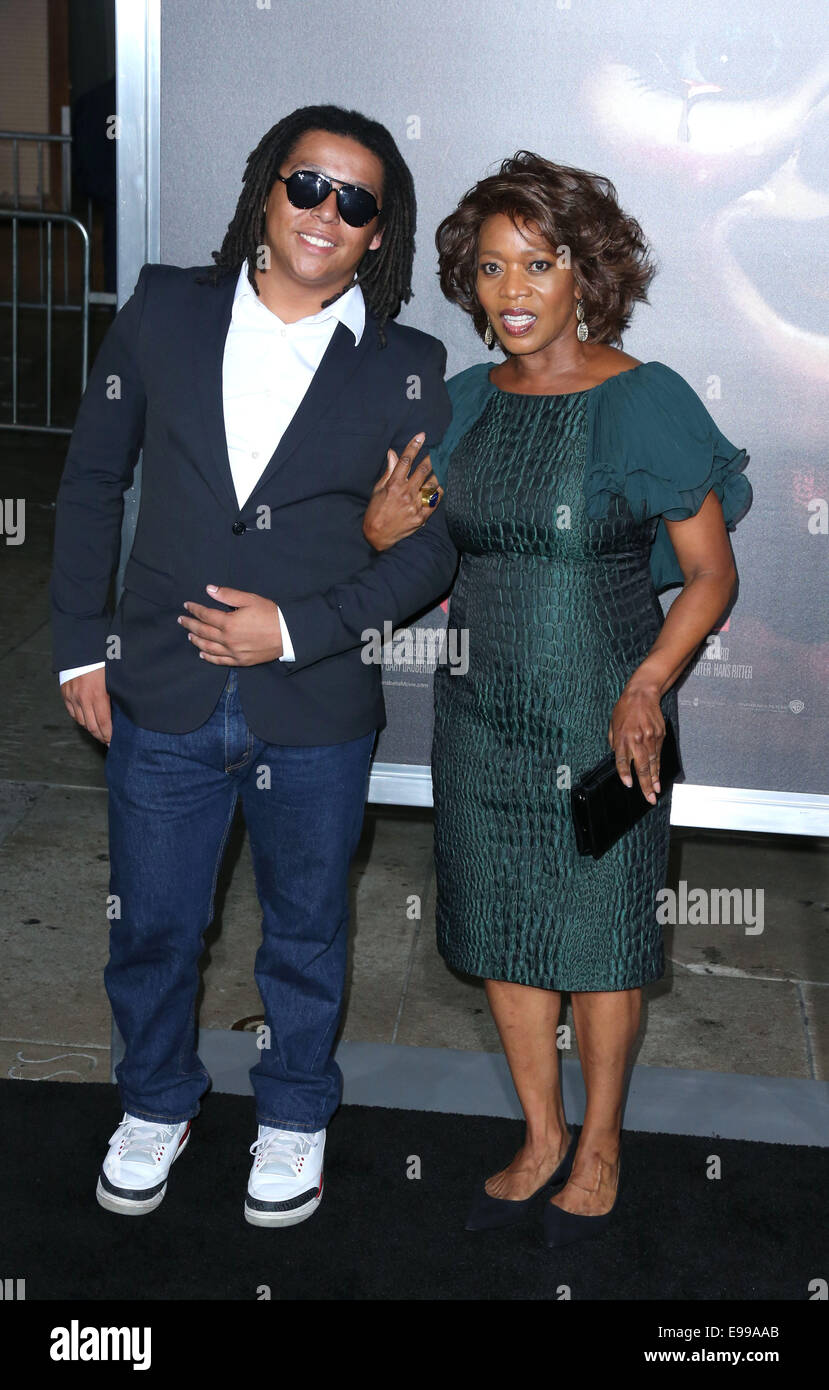 Hollywood, CA, USA. Duncan Spencer & Alfre Woodard at the 'Annabelle ...