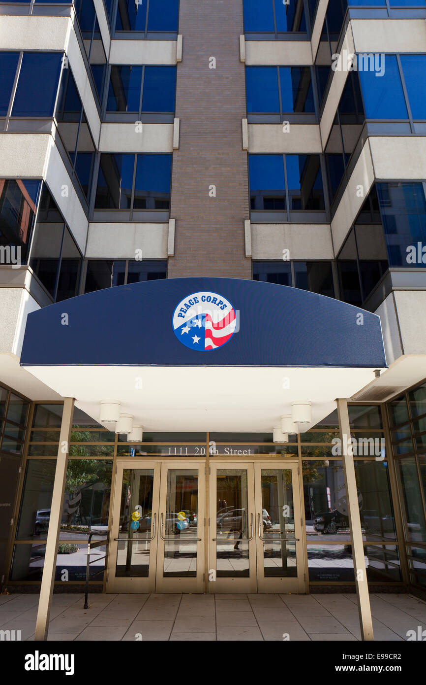 Peace corps headquarters washington hi-res stock photography and images ...