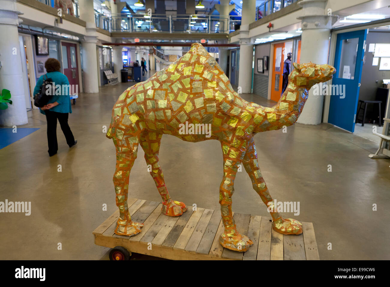 Golden camel statue - USA Stock Photo - Alamy