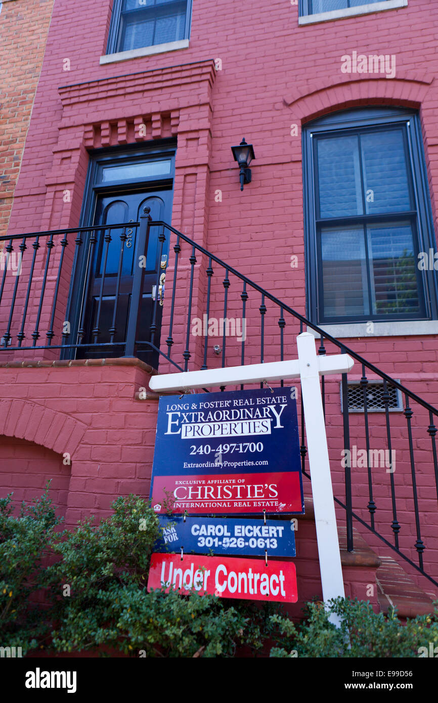The townhouse sign hi-res stock photography and images - Alamy