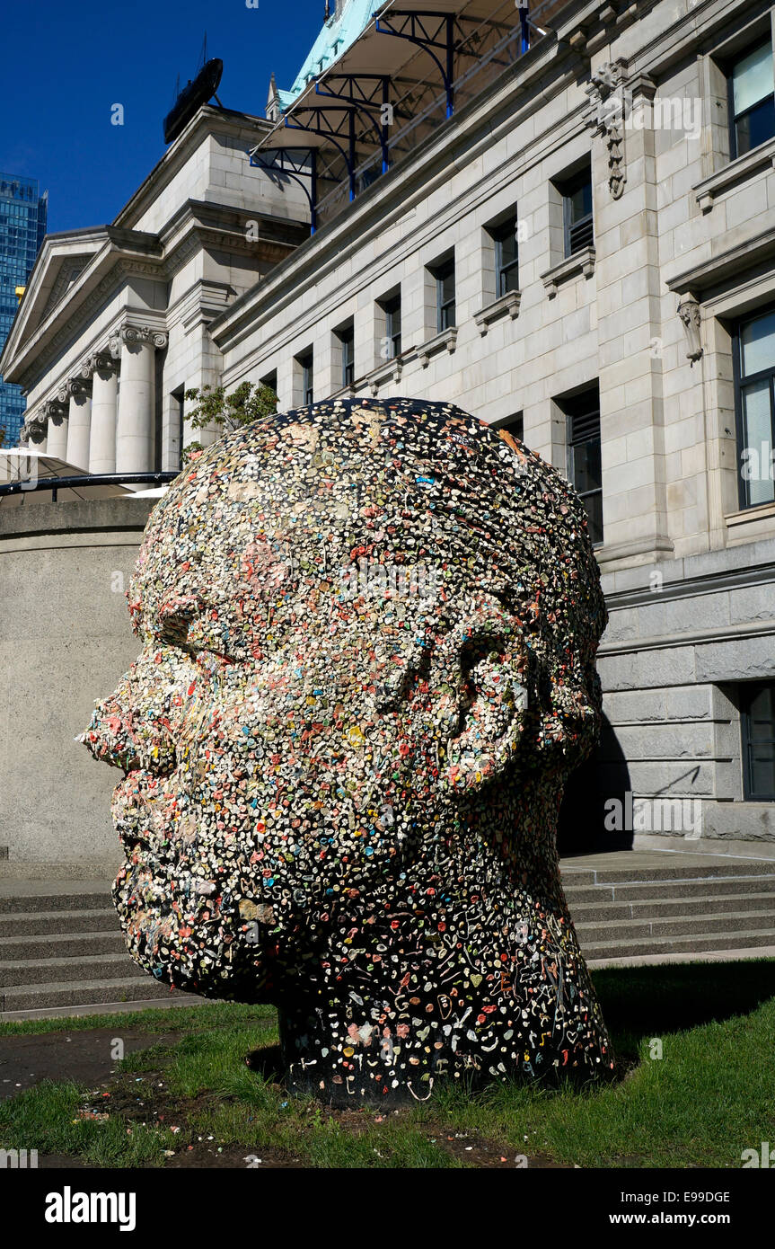 Gumhead sculpture by douglas coupland hi-res stock photography and ...