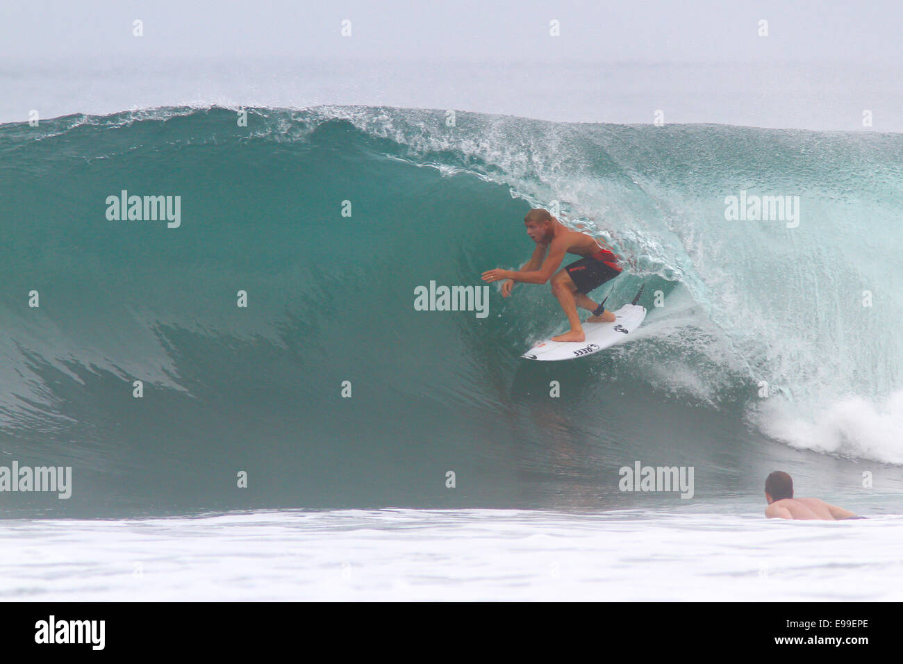 Mick fanning hi-res stock photography and images - Alamy
