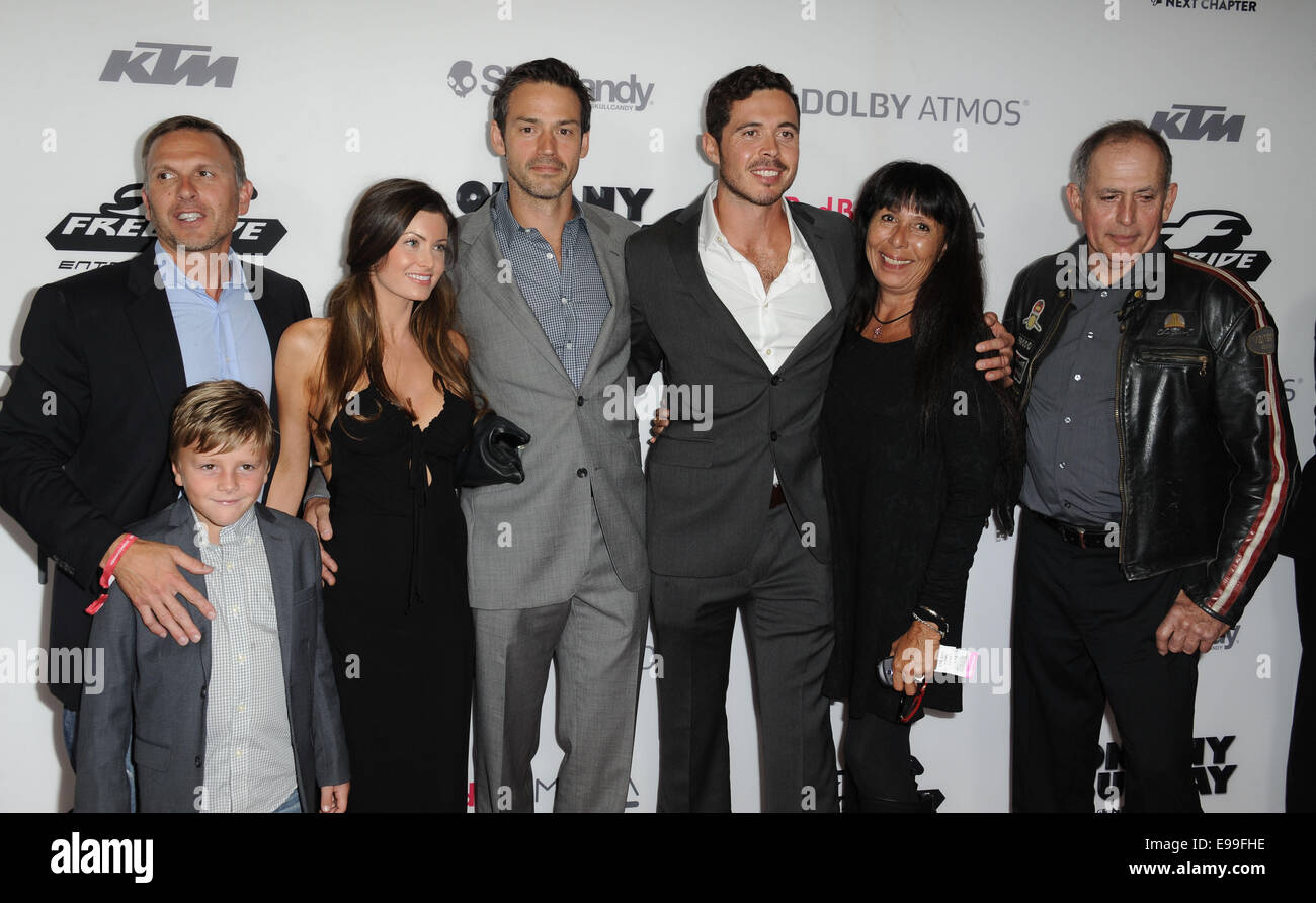 Los Angeles, California, USA. 22nd Oct, 2014. Carlin Dunne, Family ...